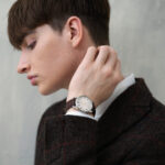 KUOE腕時計はダサいのか？評判と魅力に迫る：職人技が光る、京都発の腕時計 - GRACIOUS PARTNER